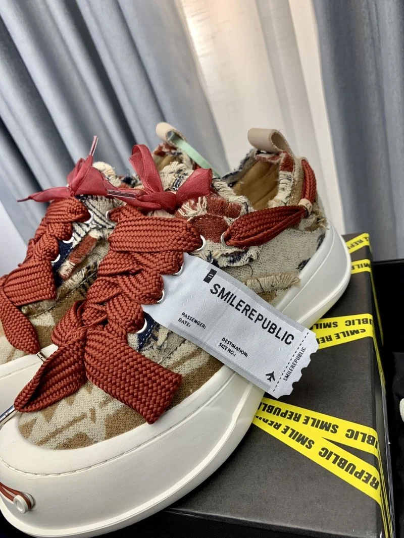 1:1 copy Smilerepublic Shoes