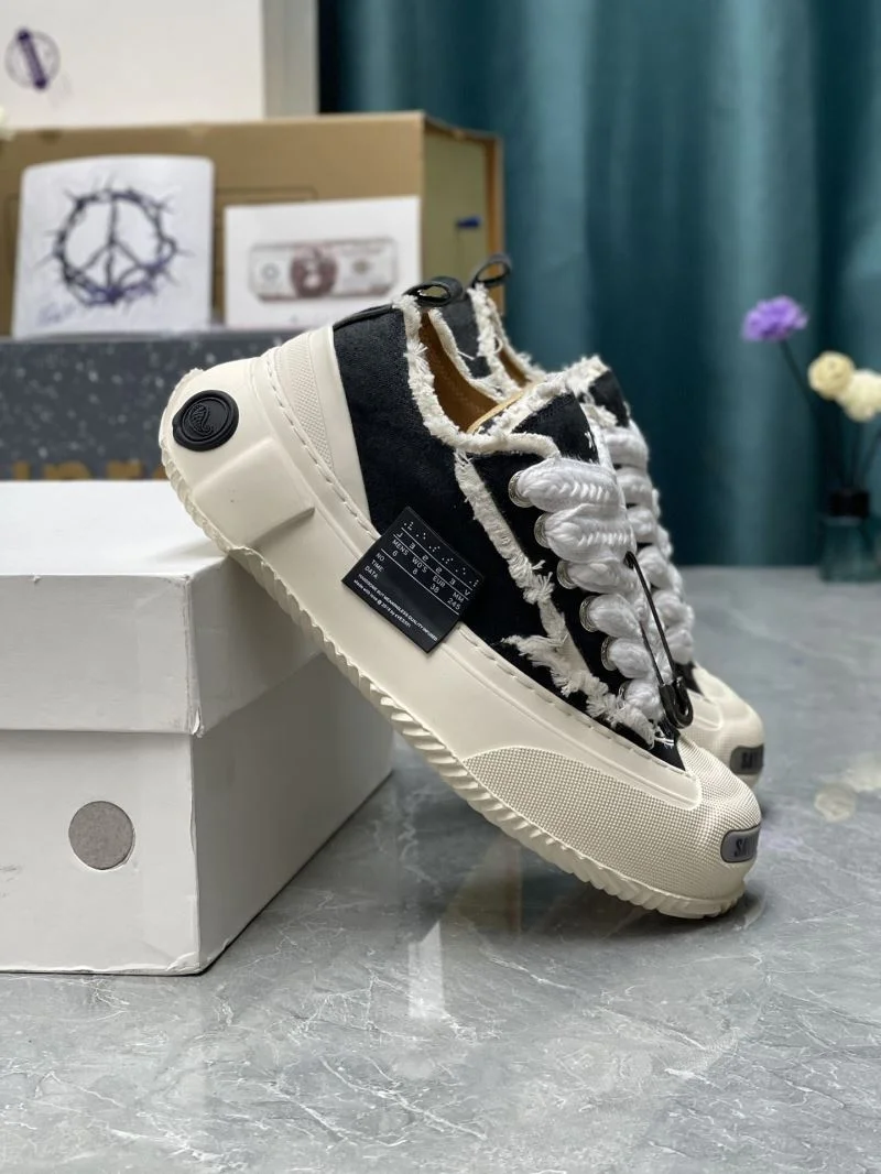 Exact replica Smilerepublic Shoes