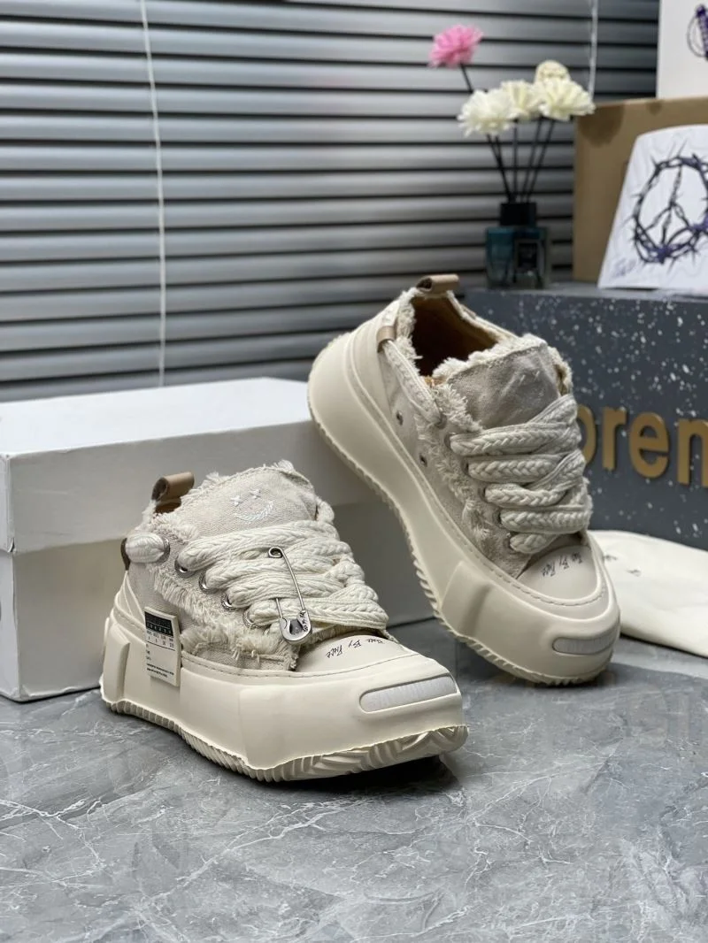 High accuracy Smilerepublic Shoes