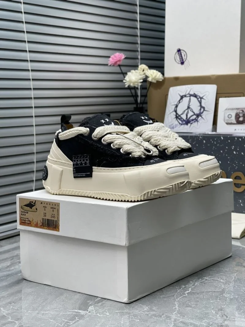 Brand-authenticated Smilerepublic Shoes