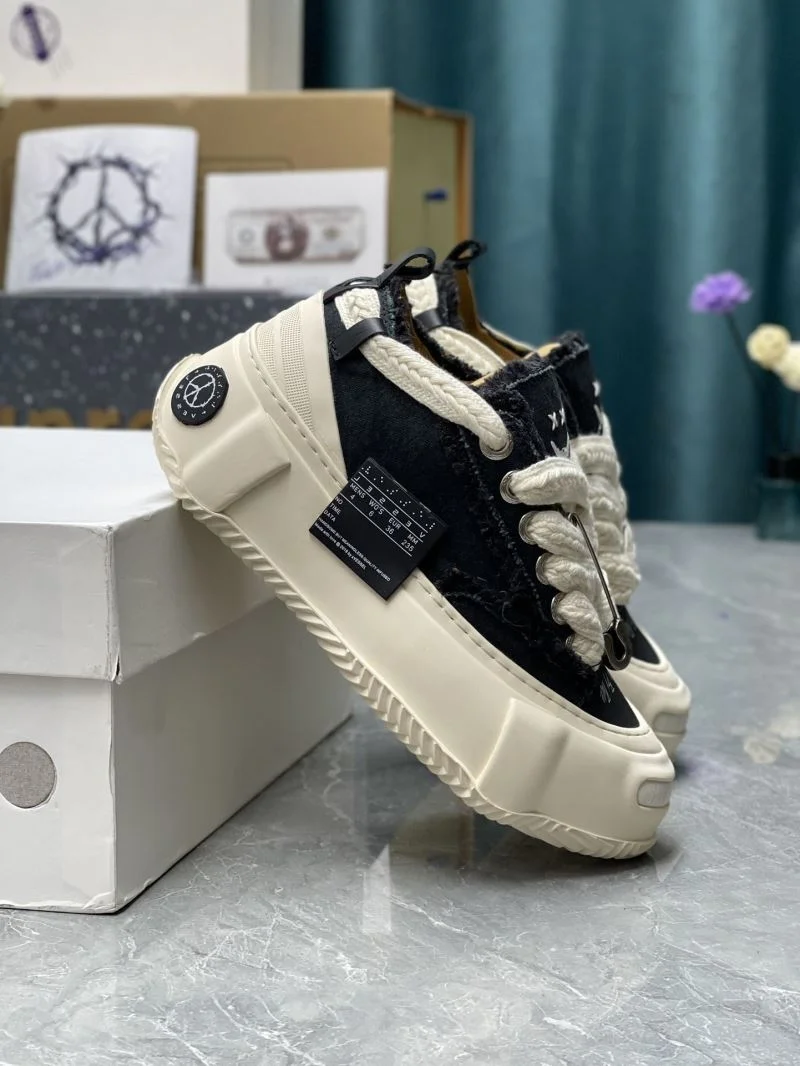 Brand-authenticated Smilerepublic Shoes
