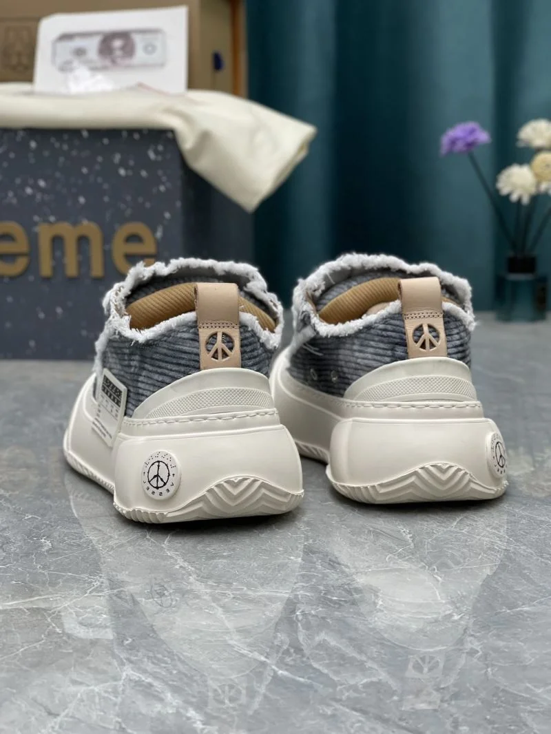 1:1 copy Smilerepublic Shoes