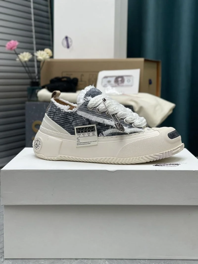 1:1 copy Smilerepublic Shoes