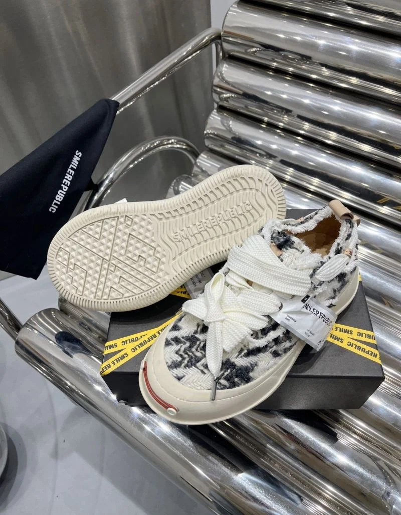 OEM Smilerepublic Shoes