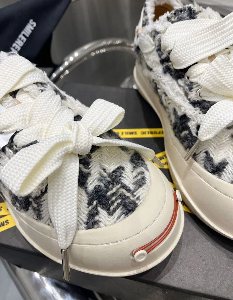OEM Smilerepublic Shoes
