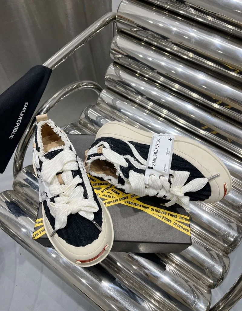 Real Smilerepublic Shoes