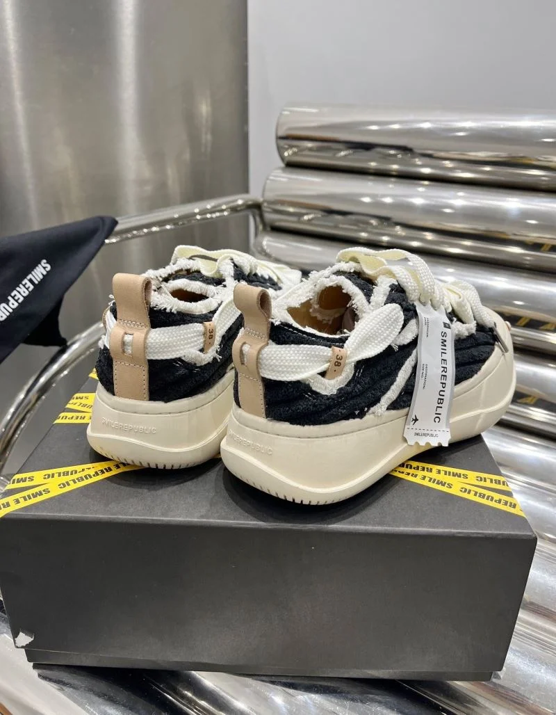 Real Smilerepublic Shoes