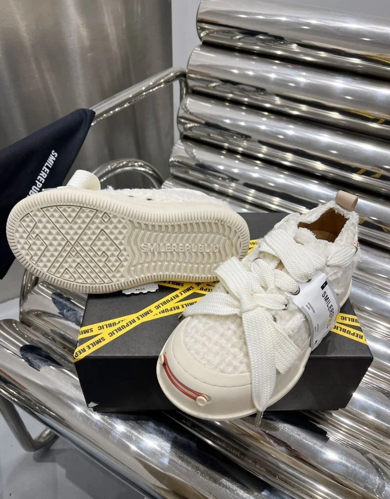 Official Smilerepublic Shoes