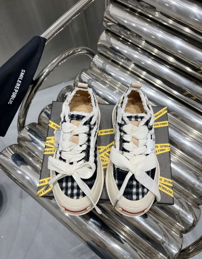 Smilerepublic Shoes