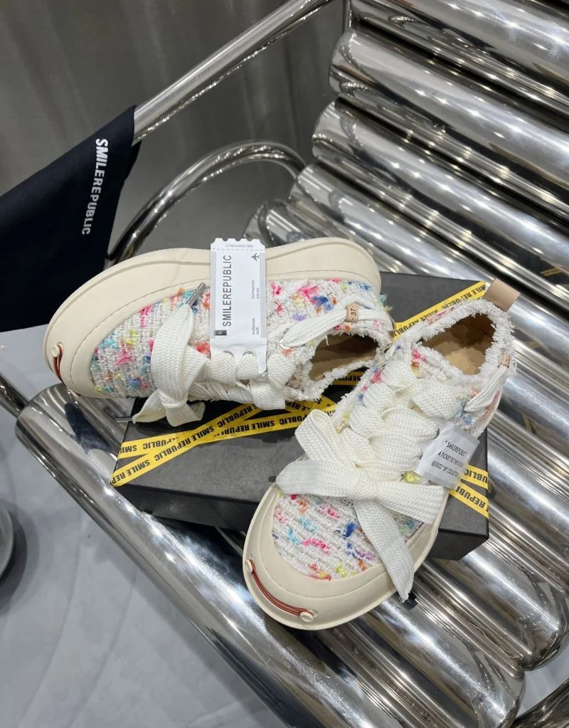 Precise copy Smilerepublic Shoes