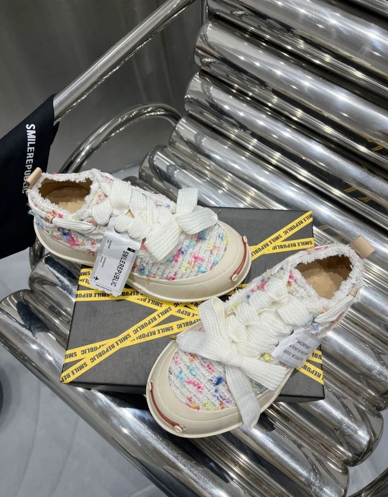 Precise copy Smilerepublic Shoes