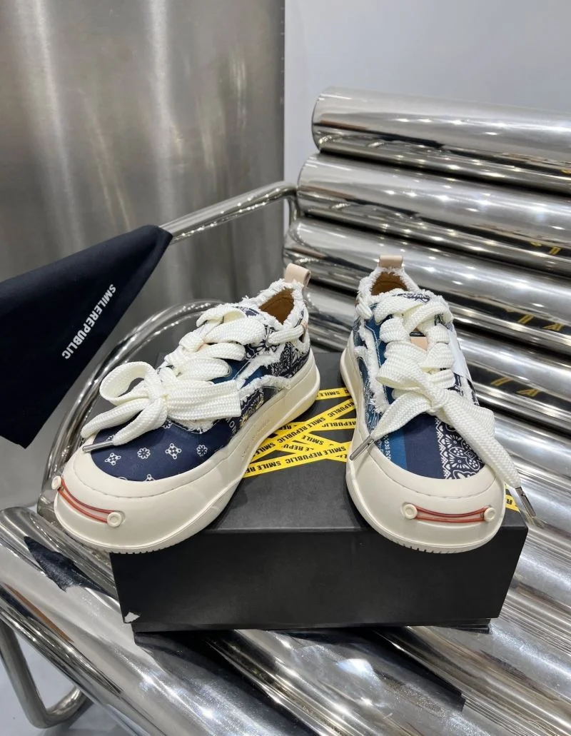 Cut-rate Smilerepublic Shoes