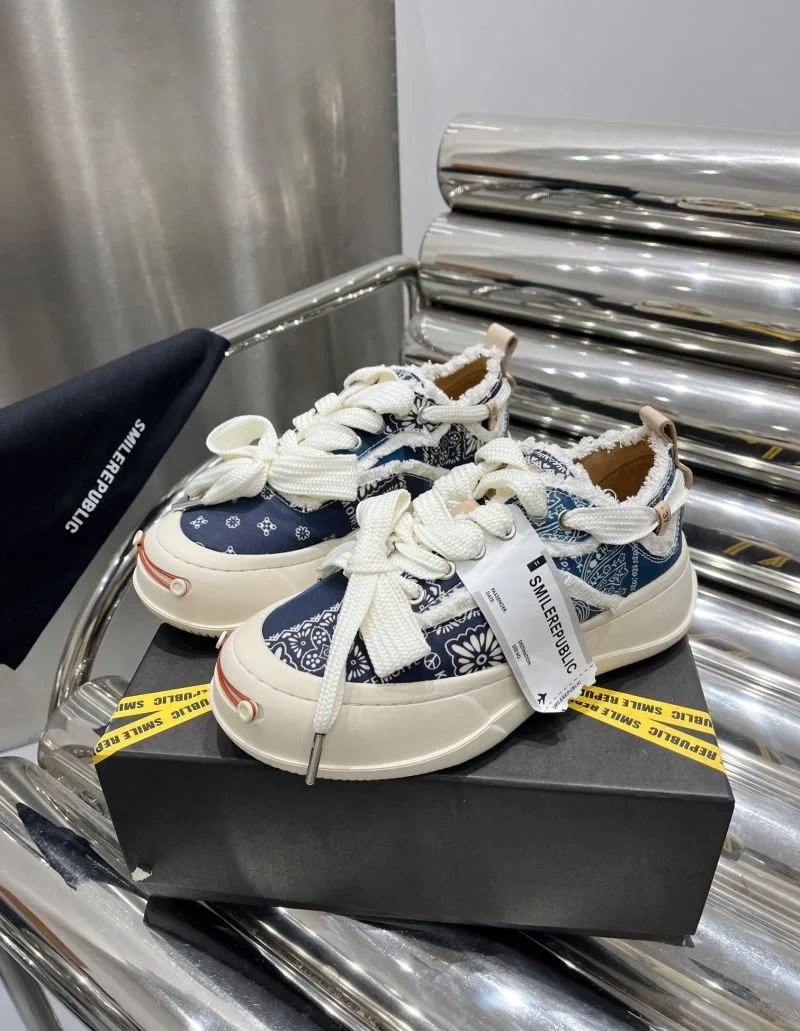 Cut-rate Smilerepublic Shoes