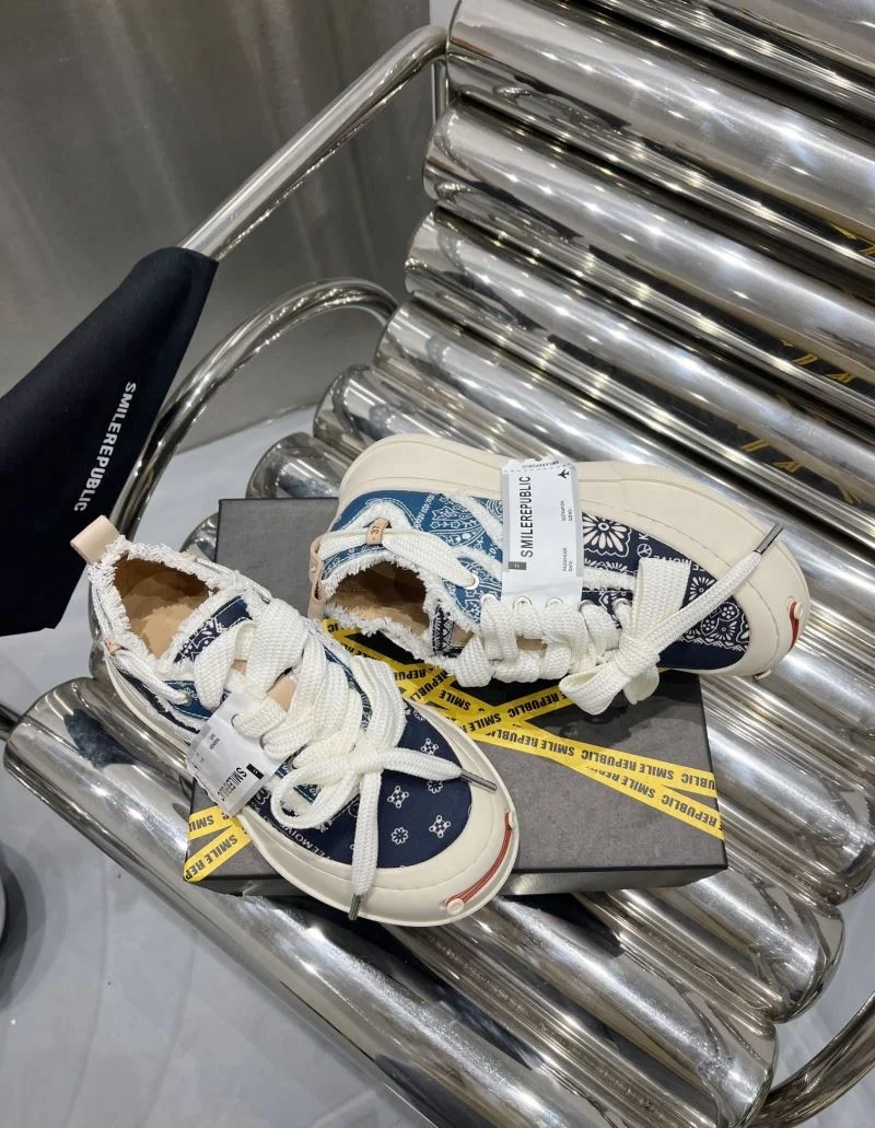 Cut-rate Smilerepublic Shoes