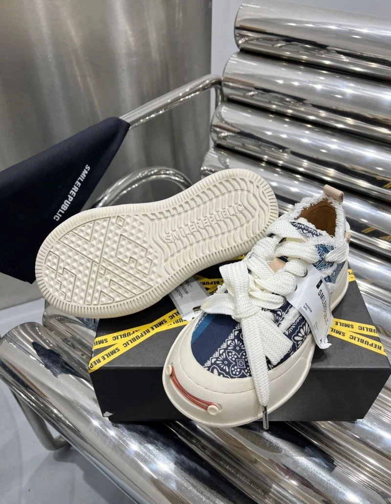 Cut-rate Smilerepublic Shoes