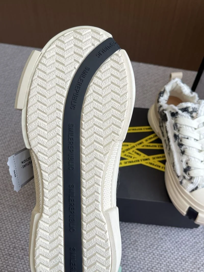 Authentic Smilerepublic Shoes