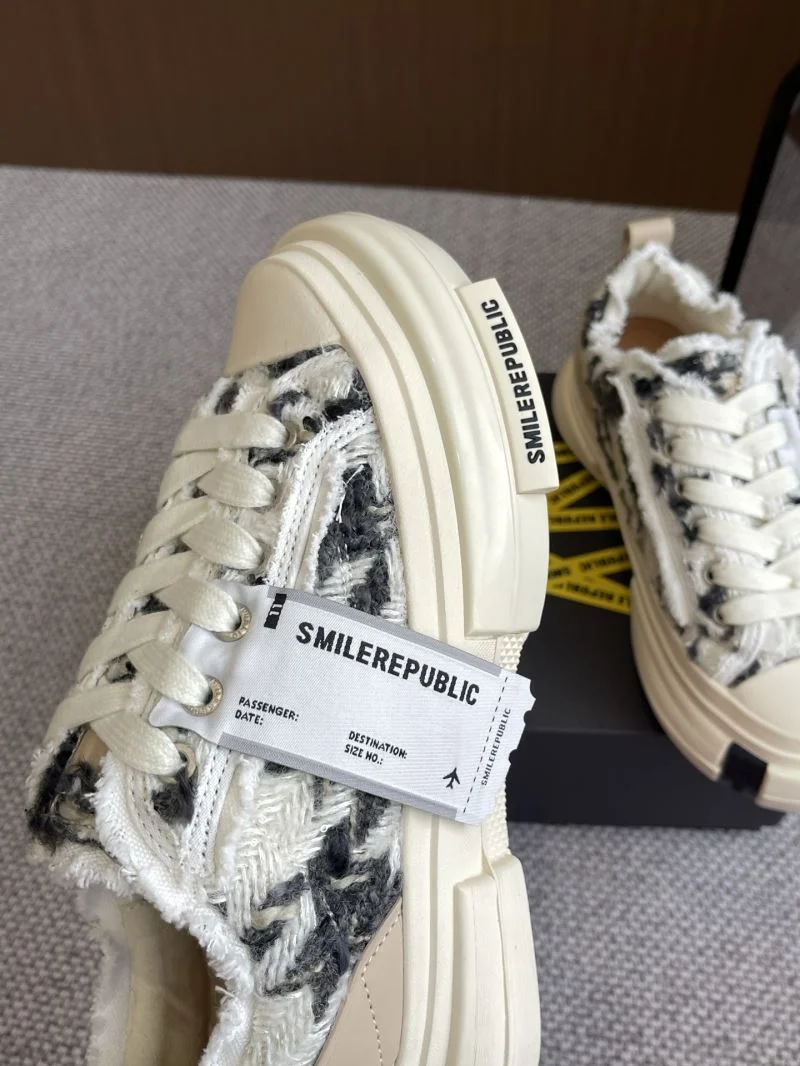 Authentic Smilerepublic Shoes