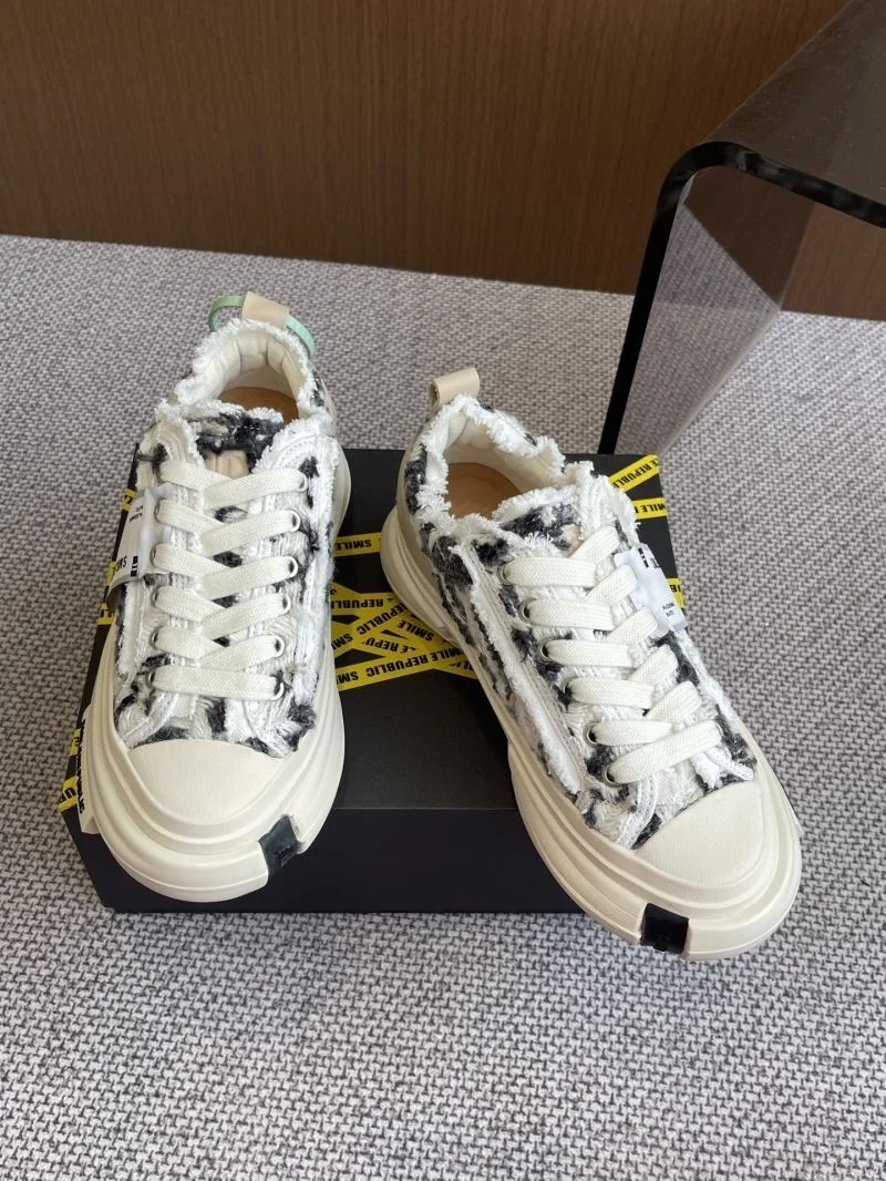 Authentic Smilerepublic Shoes