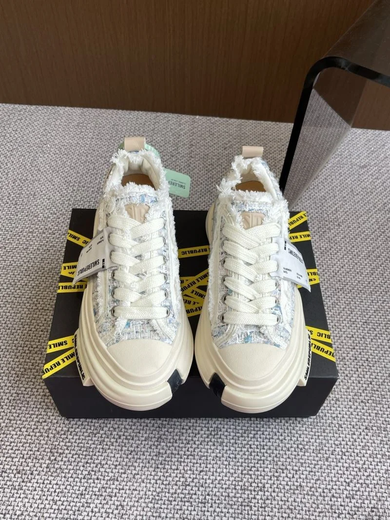 Smilerepublic Shoes