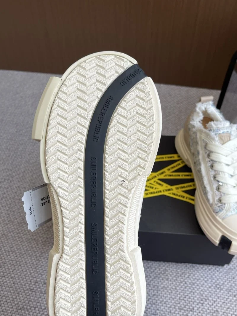 Discounted Smilerepublic Shoes