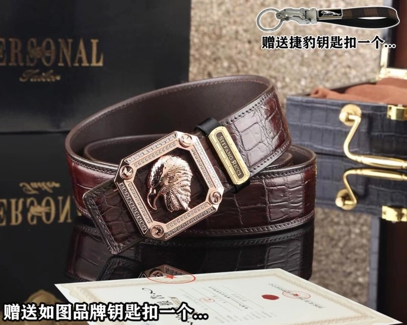 Accurate model Stefano Ricci Belts