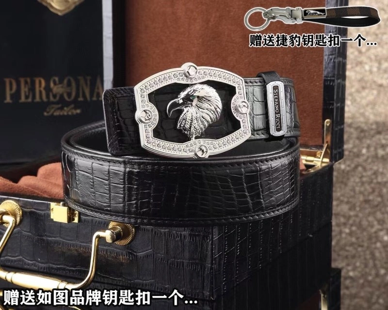Accurate model Stefano Ricci Belts