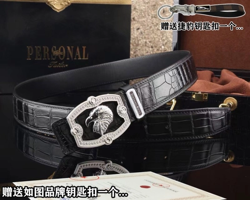 Accurate model Stefano Ricci Belts