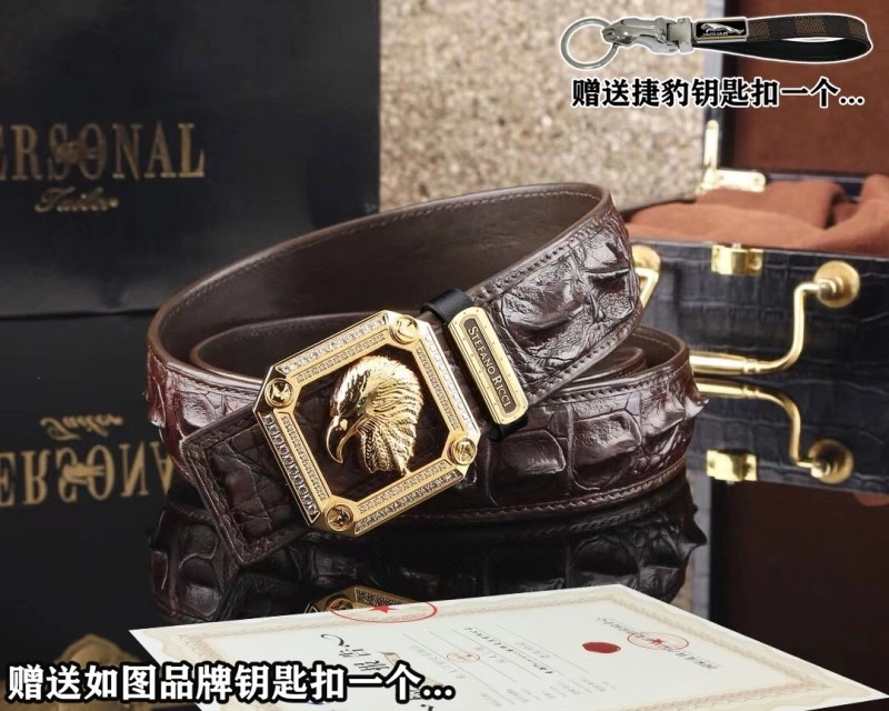 Accurate model Stefano Ricci Belts