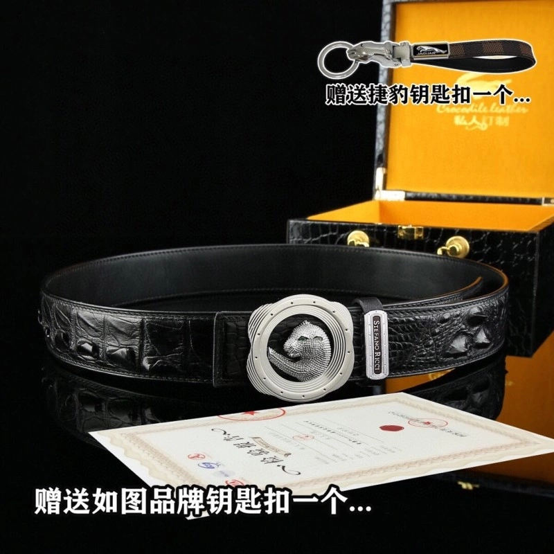 Accurate model Stefano Ricci Belts