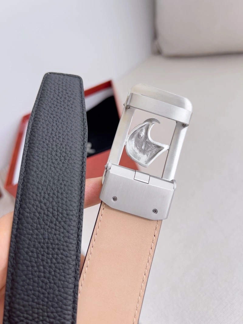 Accurate model Stefano Ricci Belts