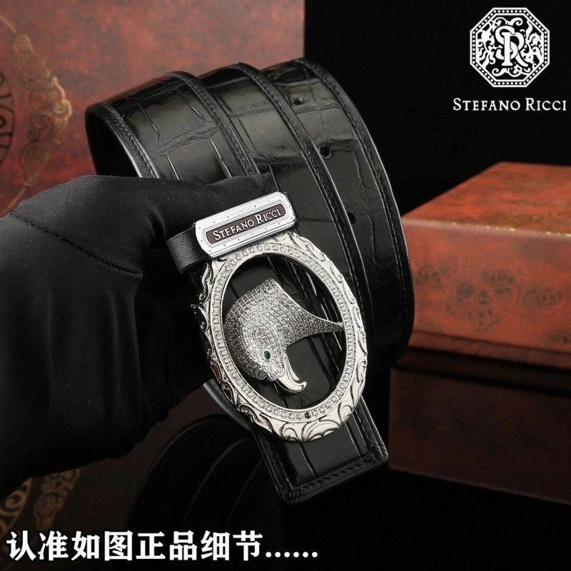 Accurate model Stefano Ricci Belts
