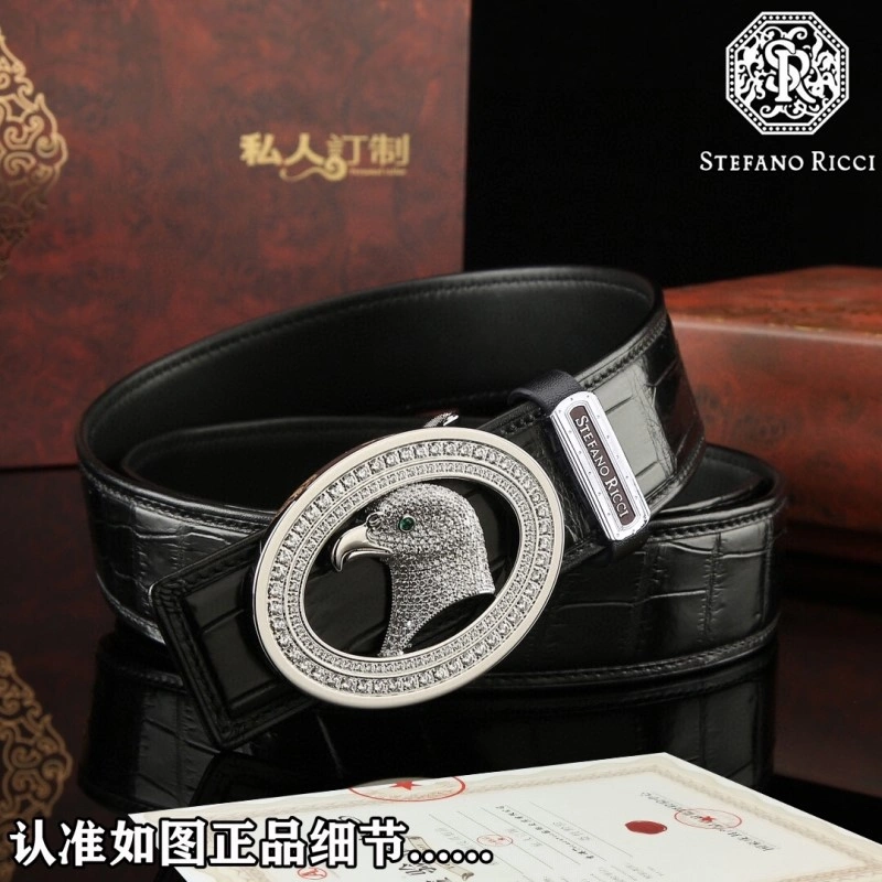 Accurate model Stefano Ricci Belts