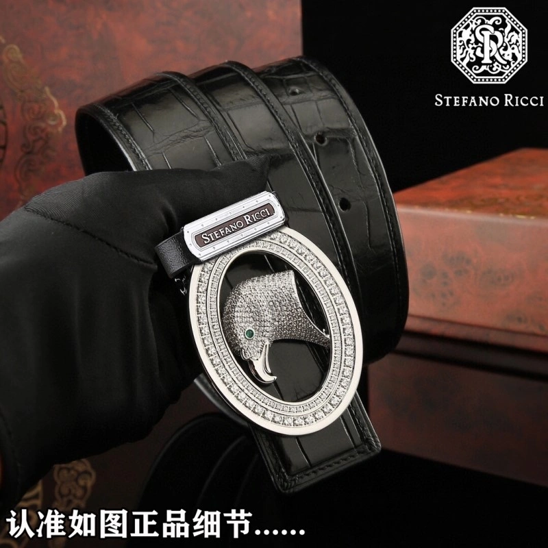 Accurate model Stefano Ricci Belts