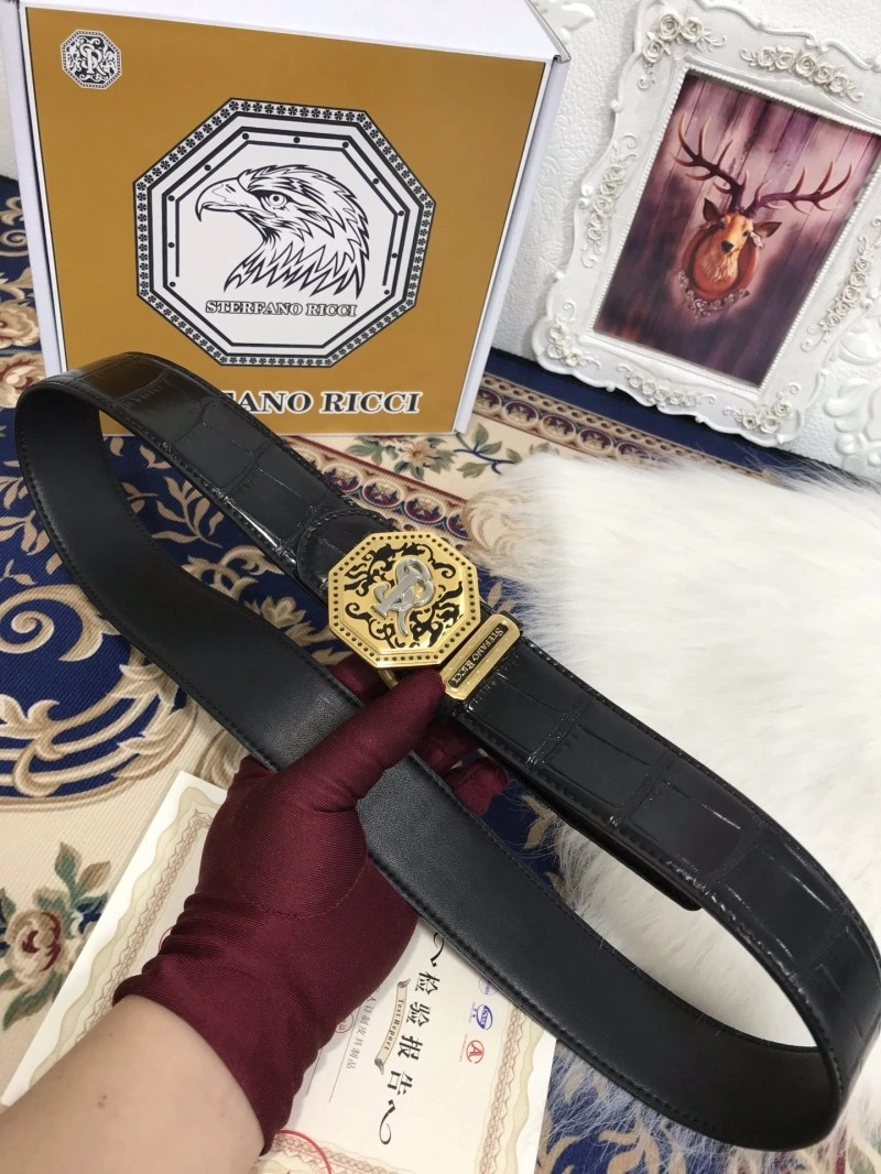 Accurate model Stefano Ricci Belts