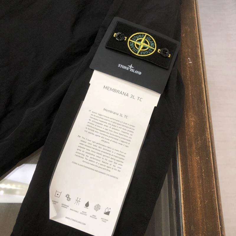 Top match Stone Island Outwear