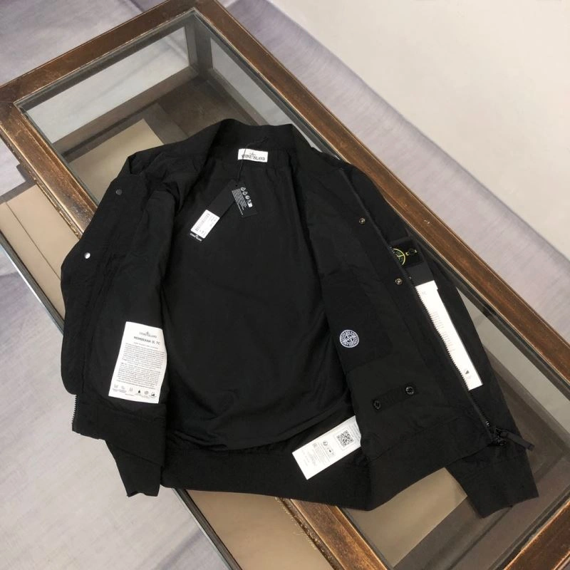 Top match Stone Island Outwear