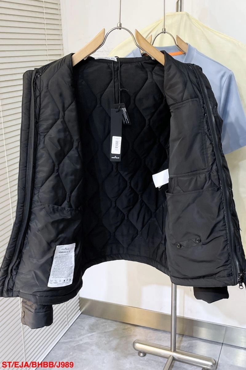 Legit Stone Island Outwear