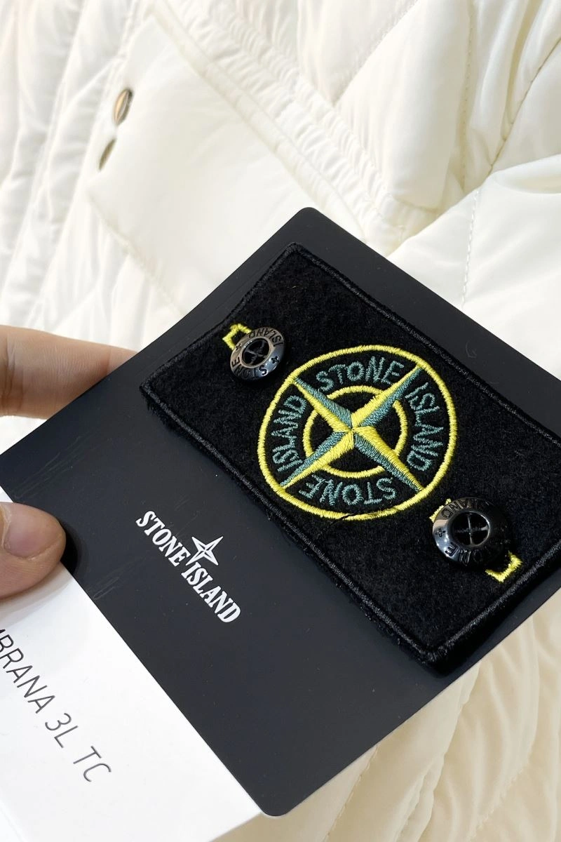 Bargain Stone Island Outwear