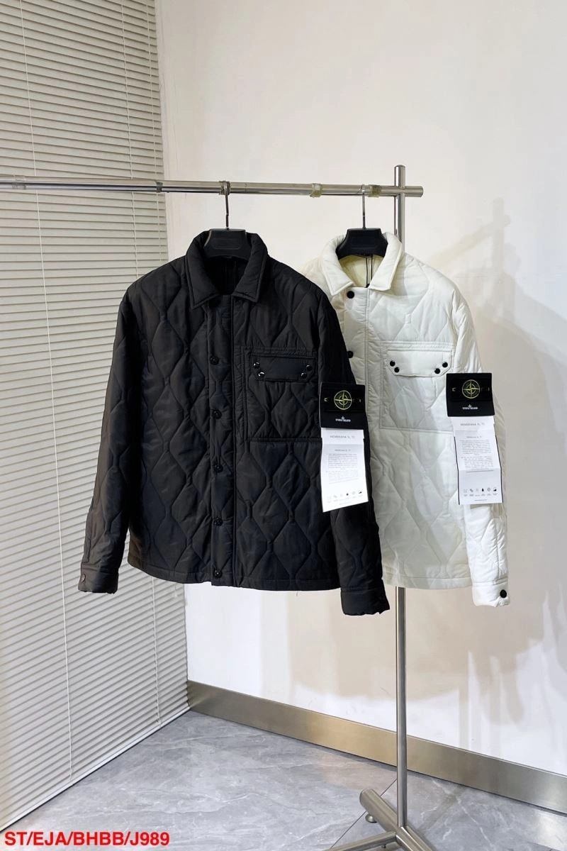Bargain Stone Island Outwear