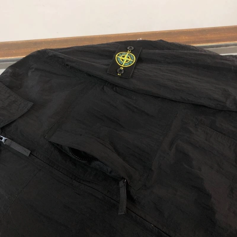 Bargain Stone Island Outwear