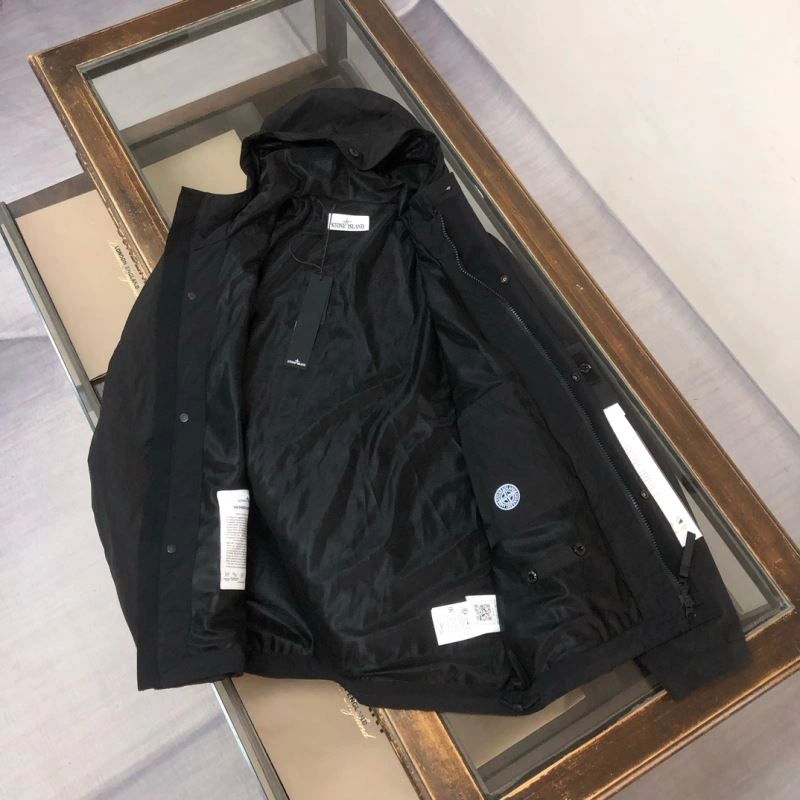 Official Stone Island Outwear