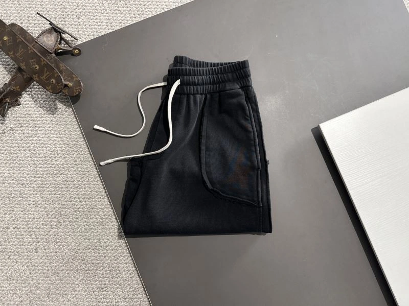 Legit Stone Island Short Pants