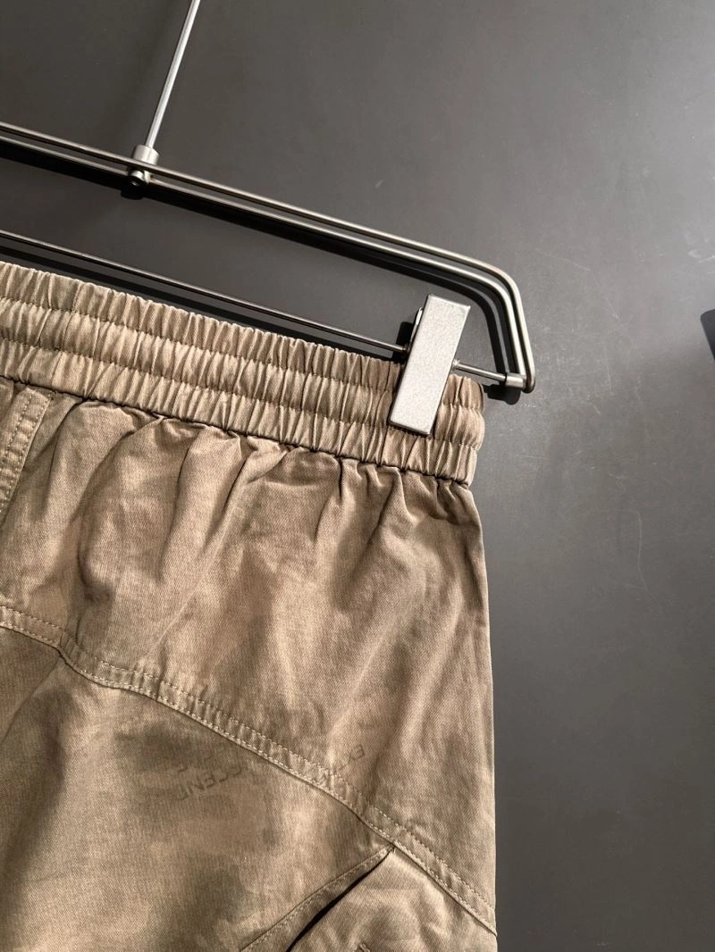 Factory-made Stone Island Short Pants