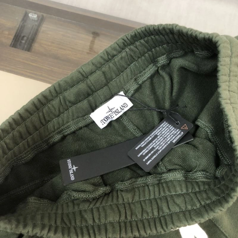 Accurate model Stone Island Short Pants