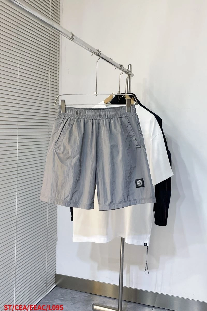 Brand-authenticated Stone Island Short Pants