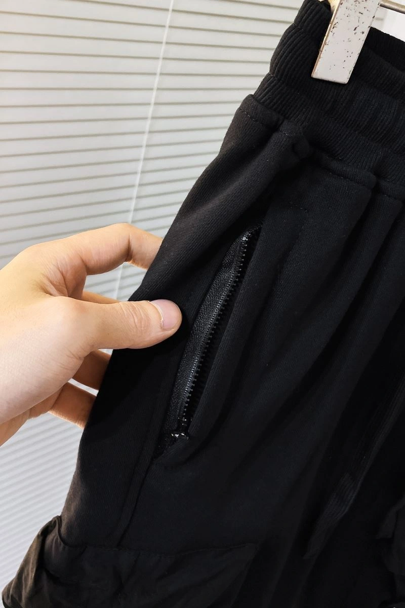 Brand-authenticated Stone Island Short Pants