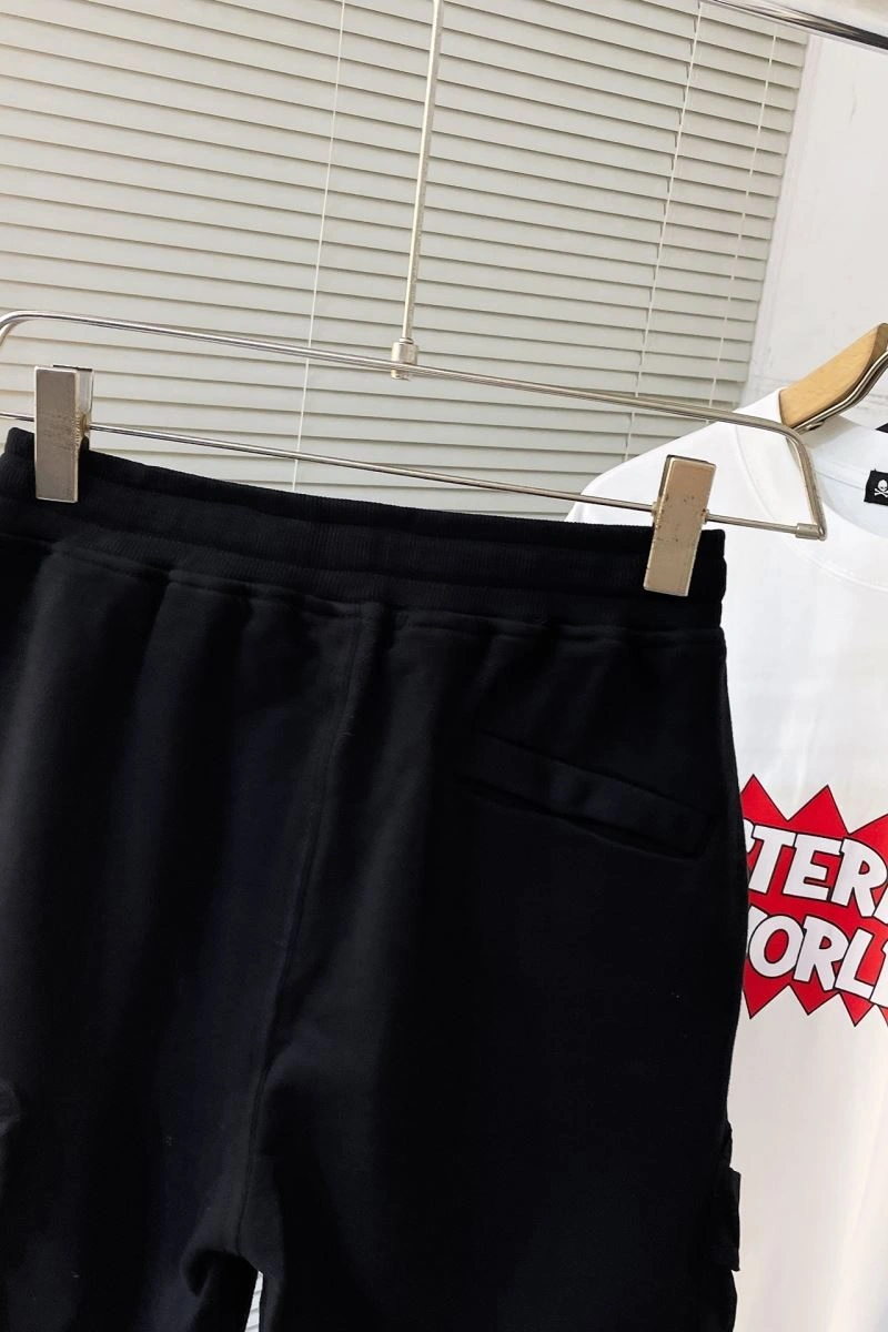 Brand-authenticated Stone Island Short Pants