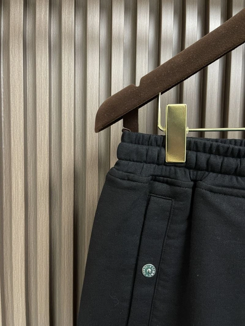 Factory-made Stone Island Short Pants