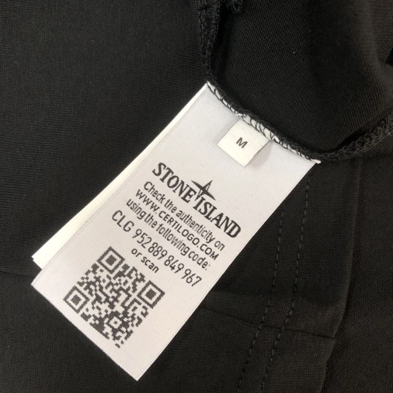 Accurate model Stone Island T-Shirts