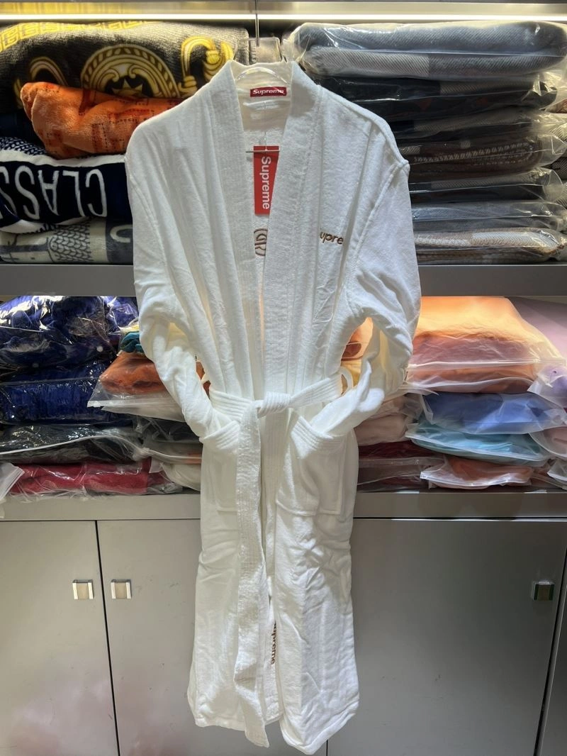 Discounted Supreme Bathrobe